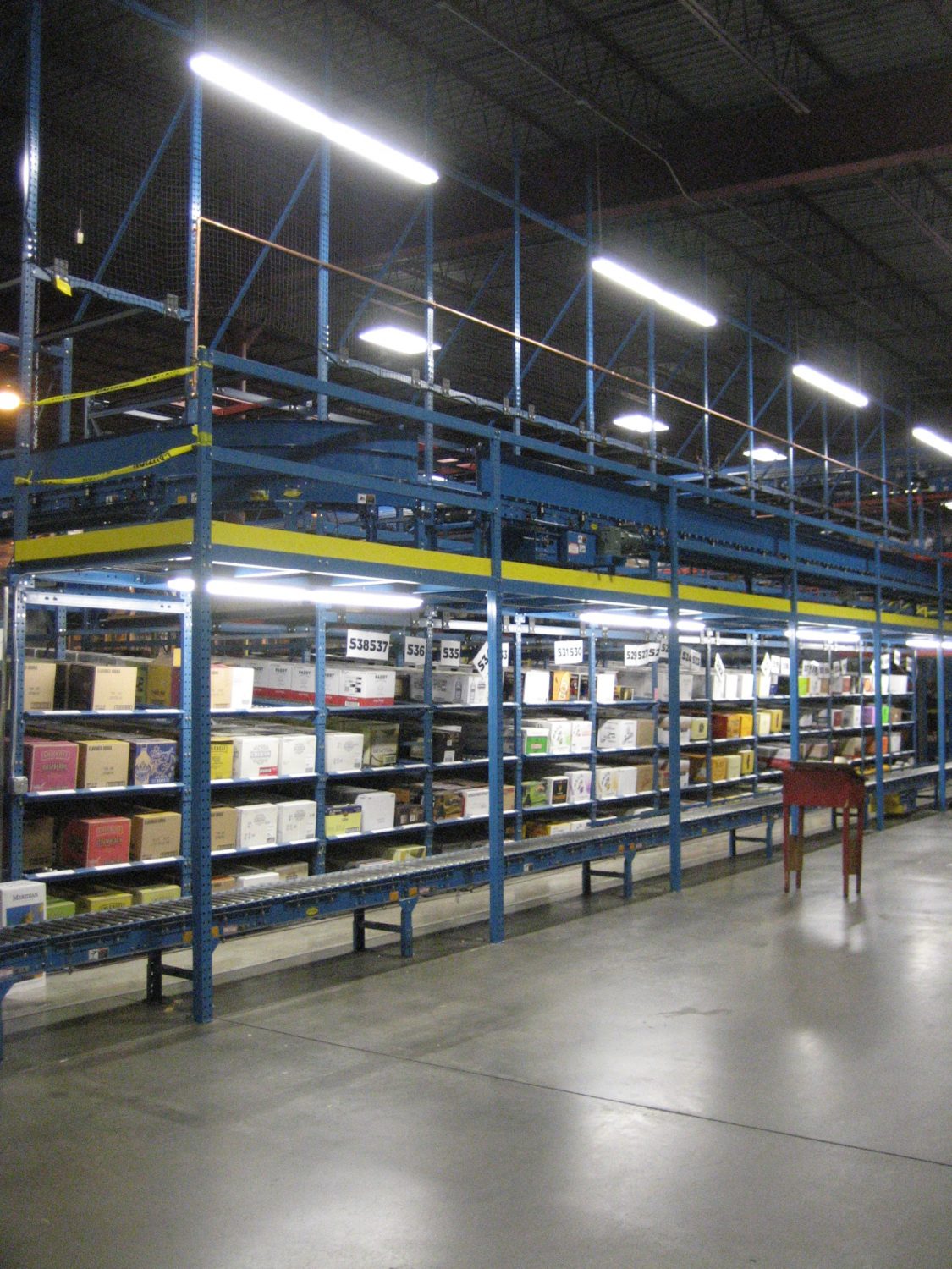 Food & Beverage Storage - Pick Towers